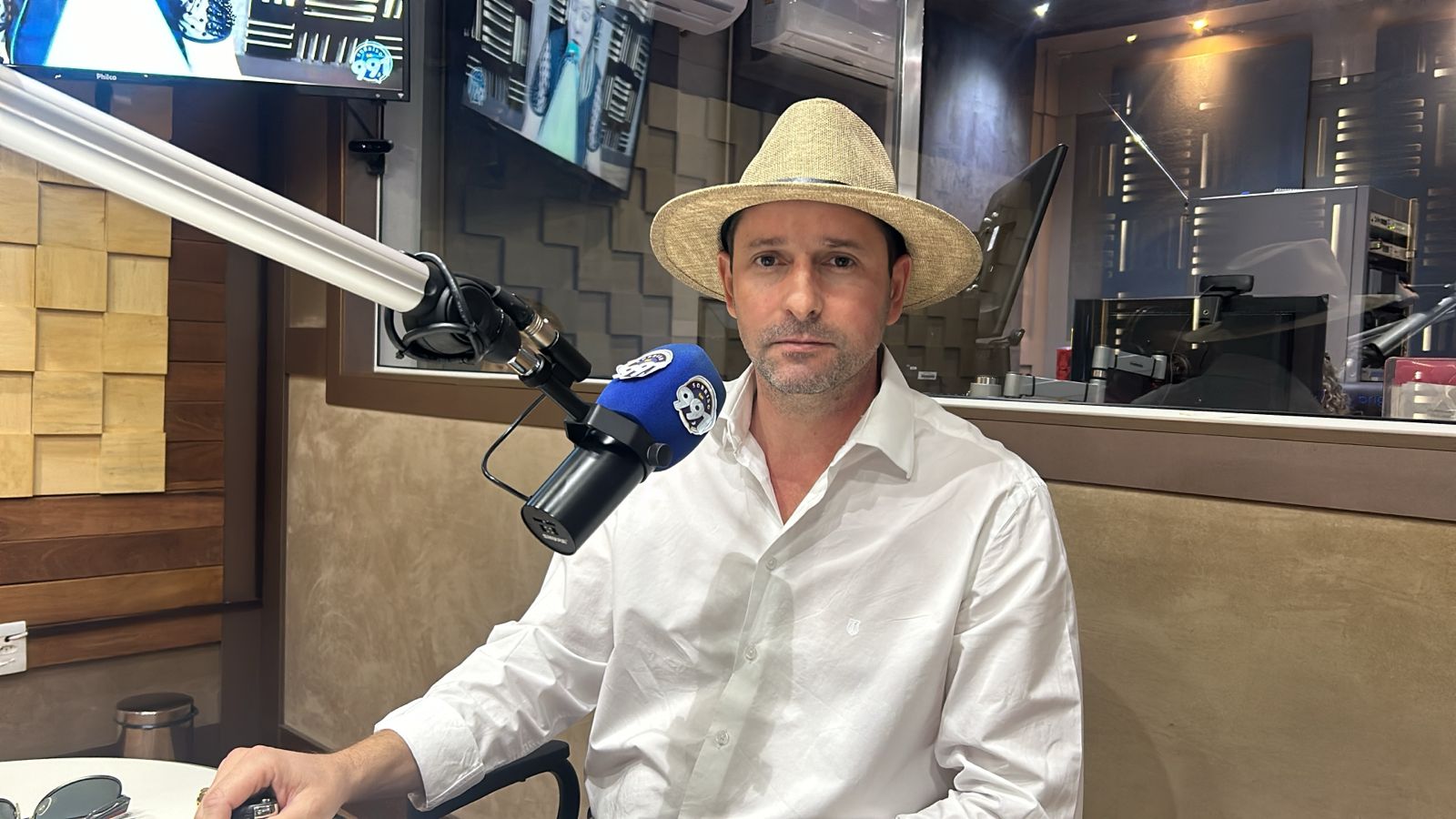 Instituto Angelo Demarco presta homenagem a produtores rurais - R9 NEWS