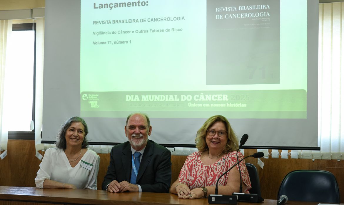 Cientistas do Inca alertam para desinformação sobre câncer - R9 NEWS